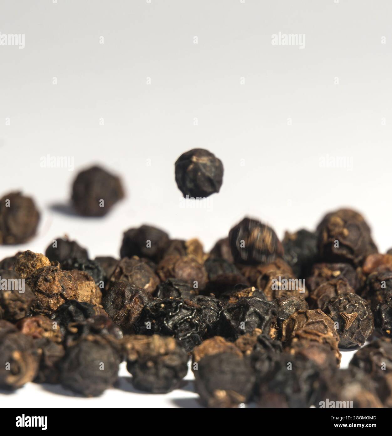 Black pepper hi-res stock photography and images - Alamy