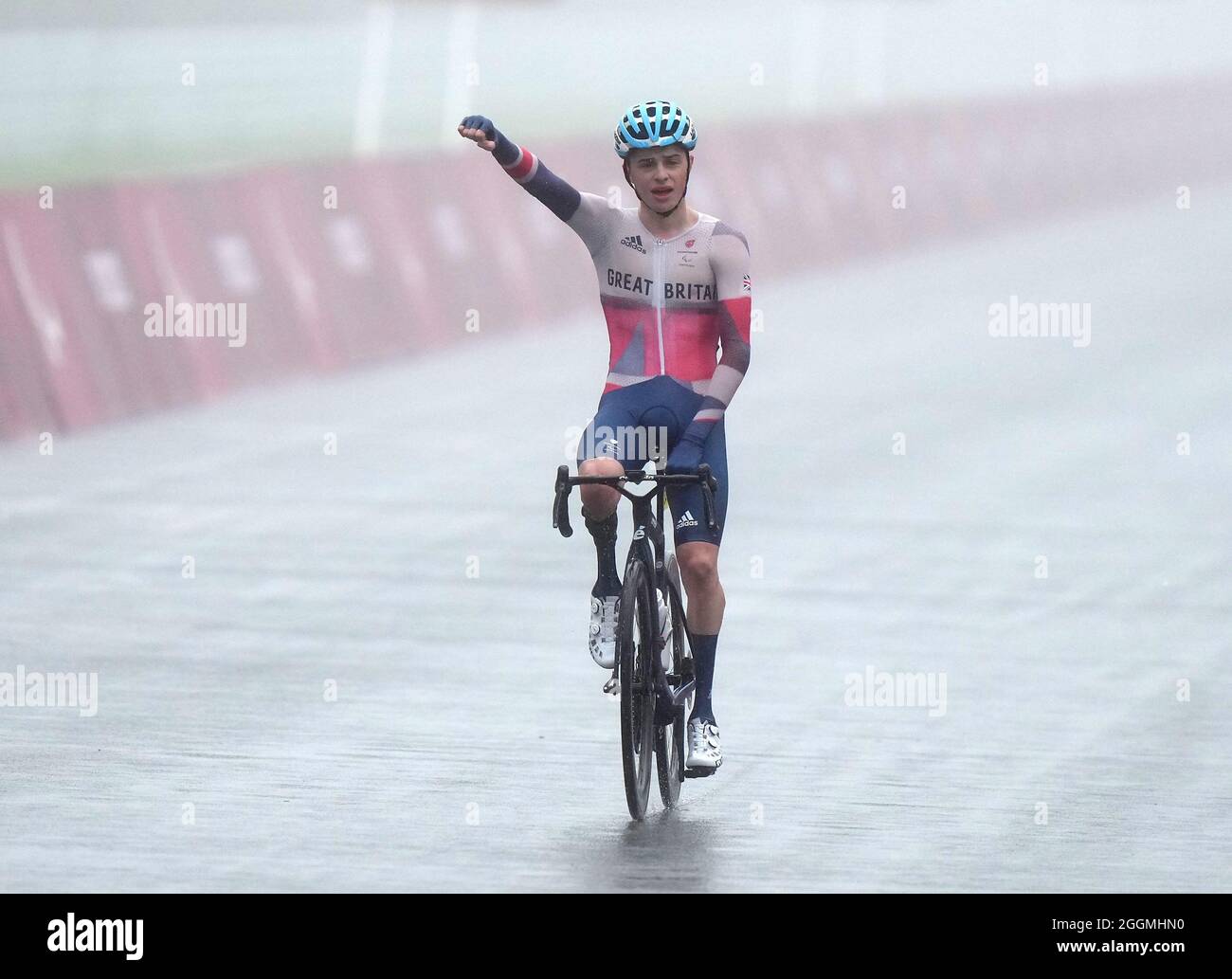 Great Britain's Finlay Graham celebrates winning the silver medal in ...