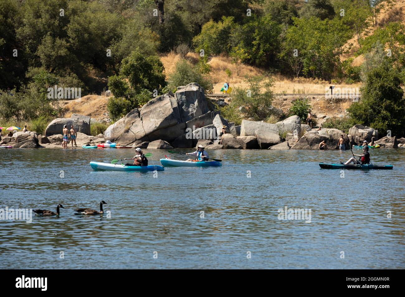Folsom lake sacramento hi-res stock photography and images - Alamy