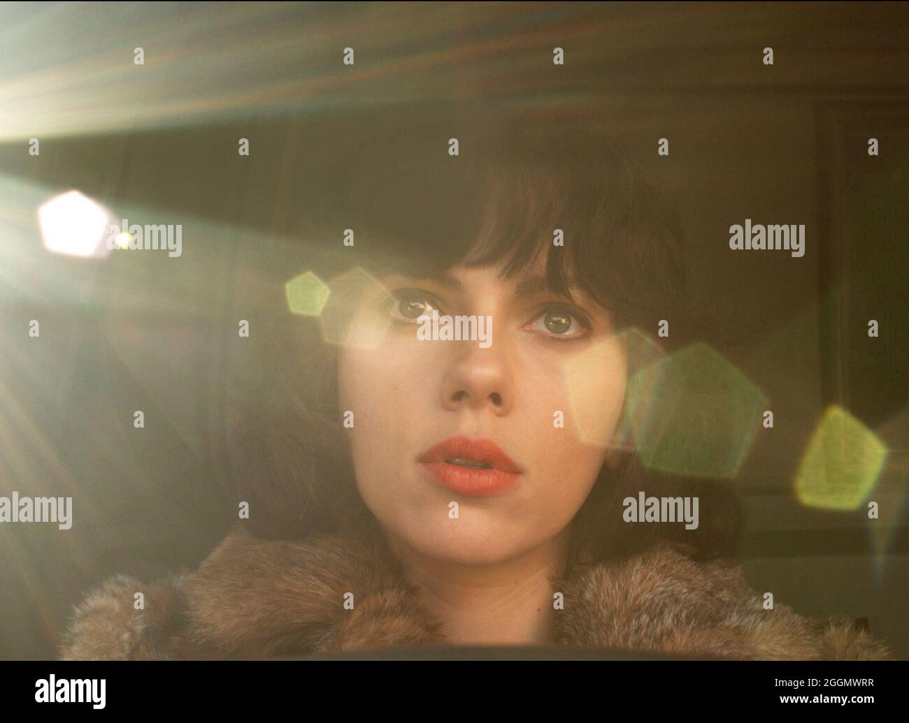Scarlett johansson under skin 2013 hi-res stock photography and images ...