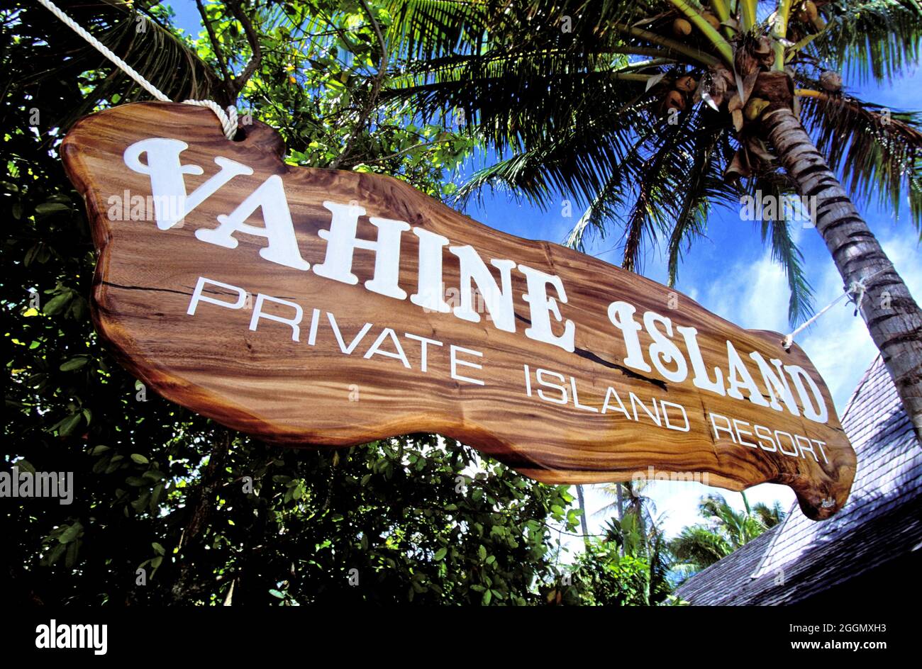 FRENCH POLYNESIA, TAHAA ISLAND, THE VAHINE ISLAND, SMALL LUXURY HOTEL ...