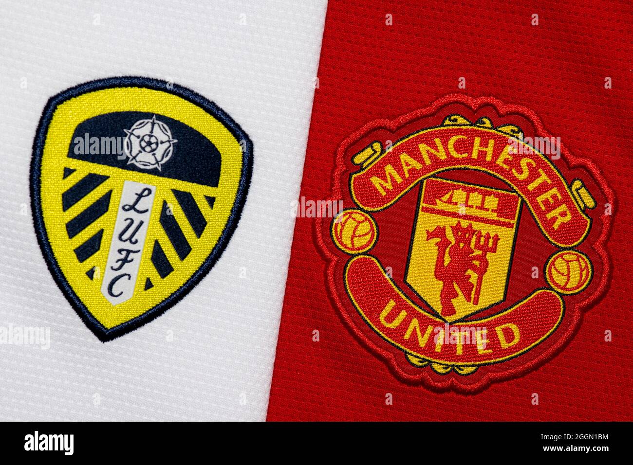 Leeds united badge hi-res stock photography and images - Alamy