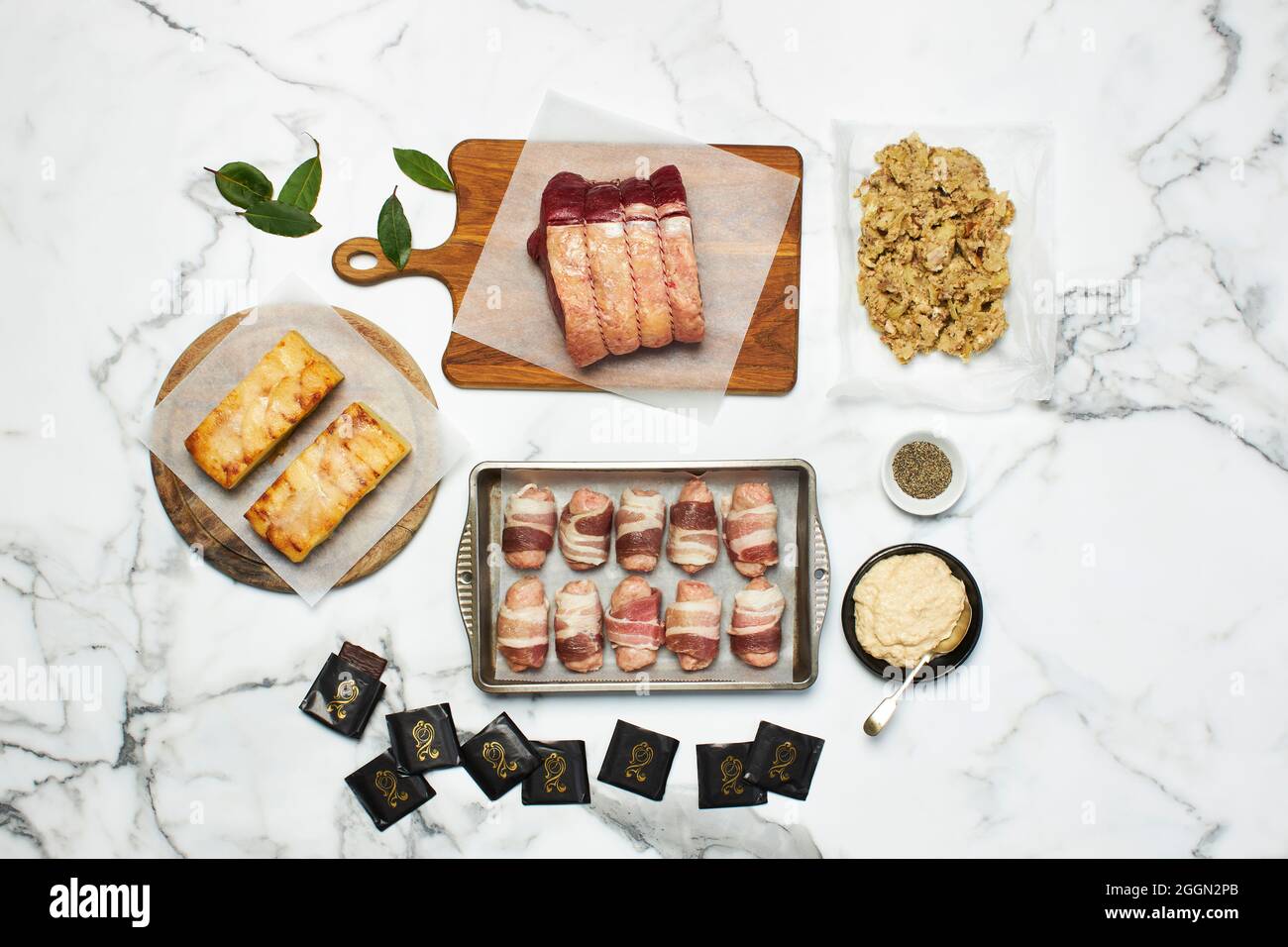 Raw cuts beef marble hi-res stock photography and images - Alamy