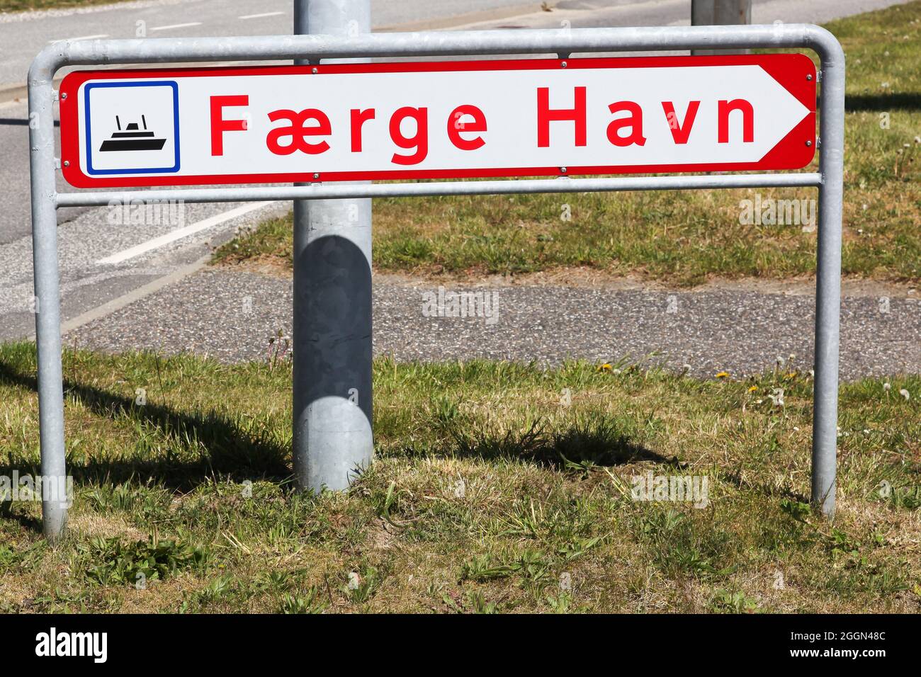 Danish traffic sign hi-res stock photography and images - Alamy
