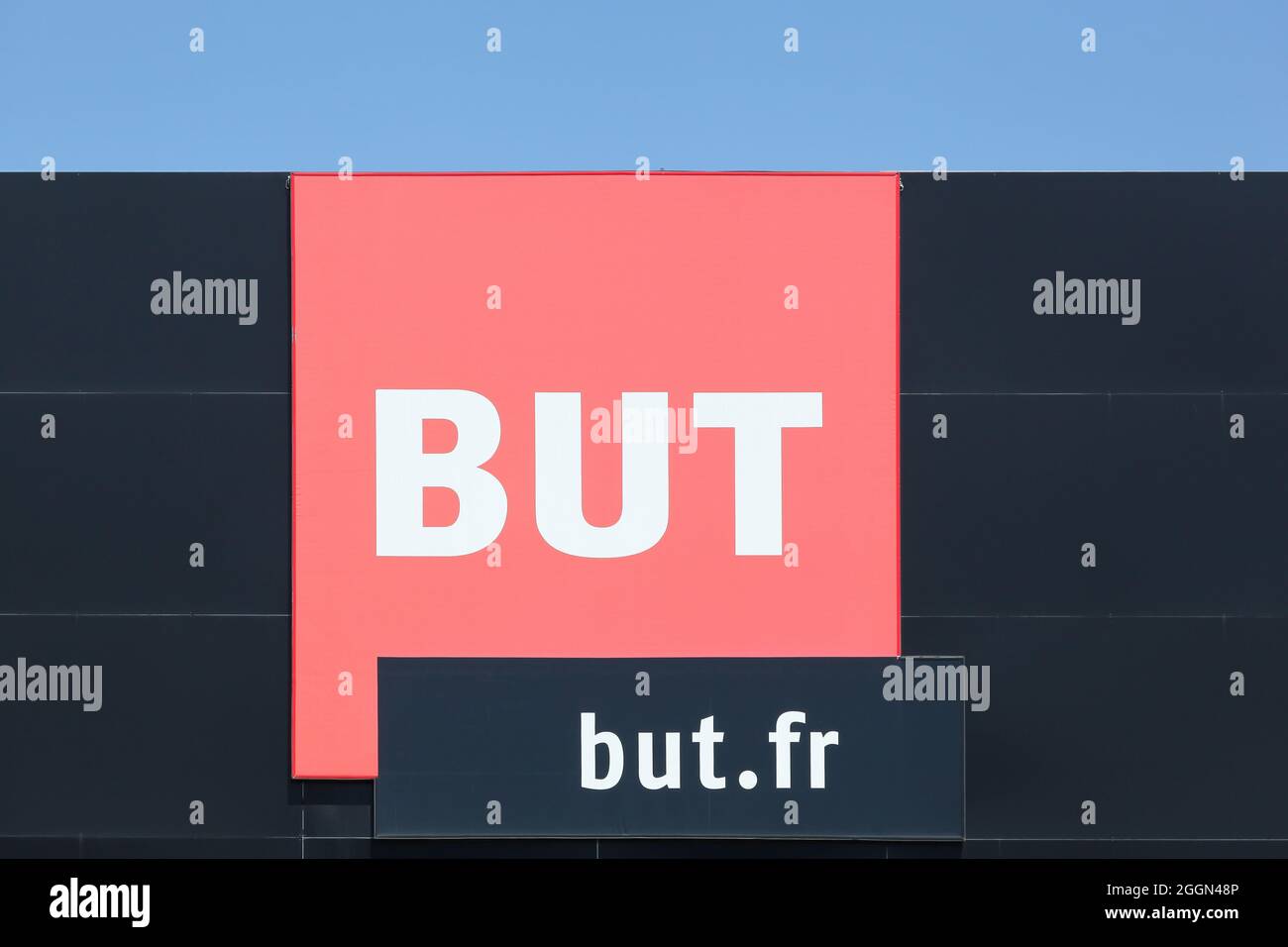 Home equipment hi-res stock photography and images - Alamy