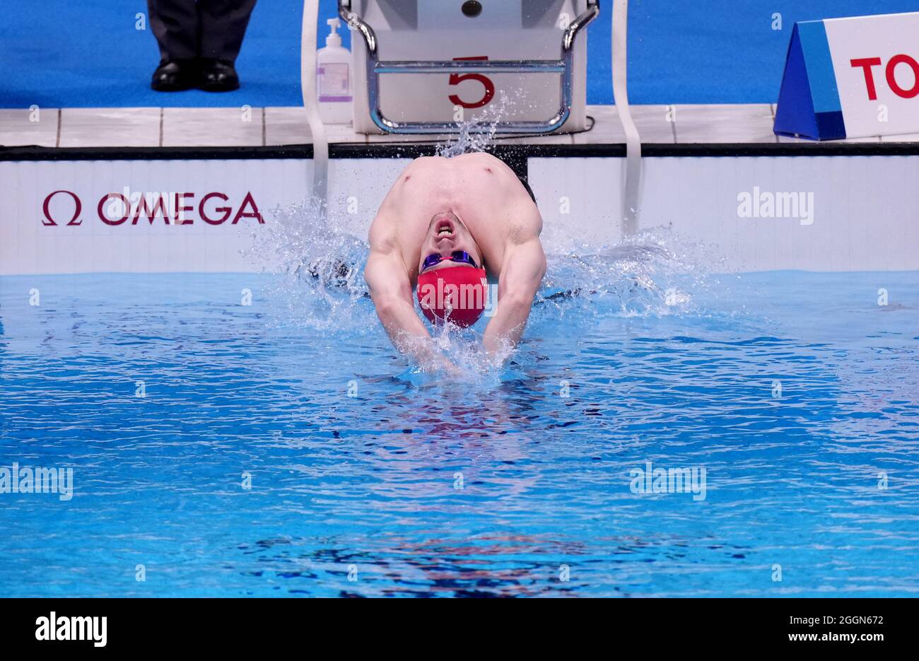 Great Britain's Reece Dunn on the way to winning bronze in the Men's ...