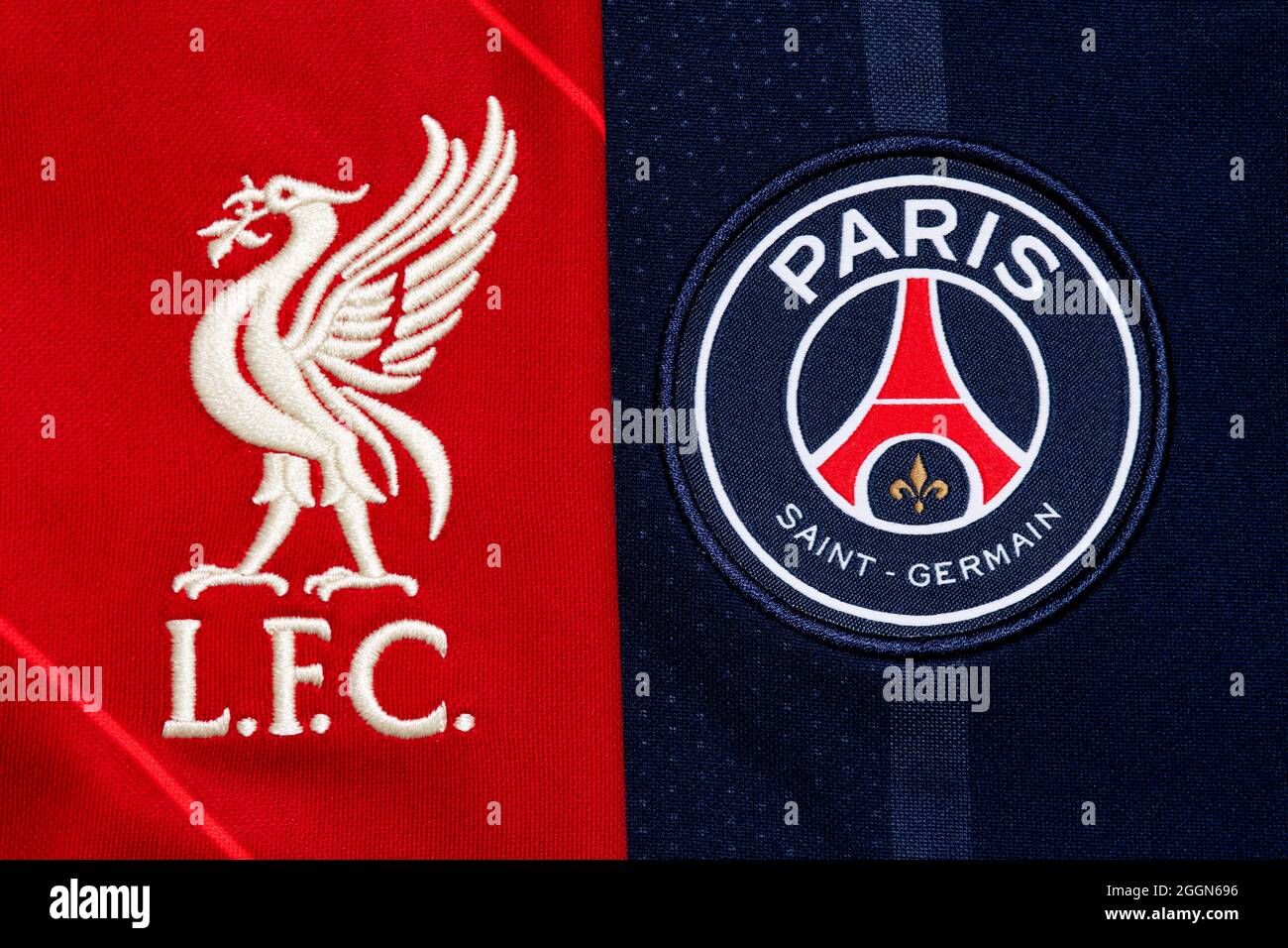 Paris saint germain football team hi-res stock photography and images ...