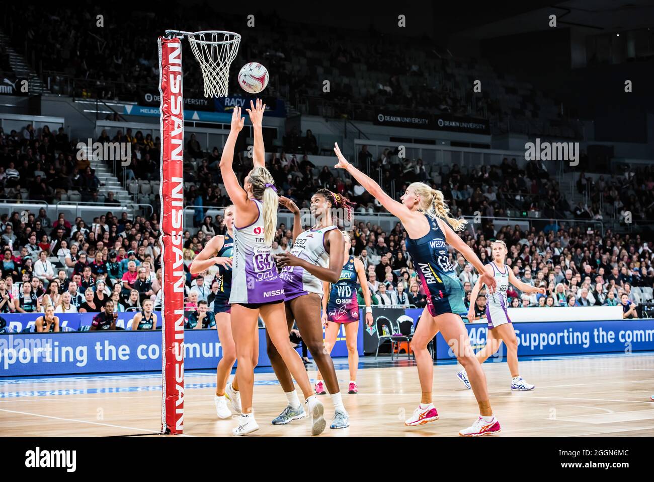 Super netball hi-res stock photography and images - Alamy