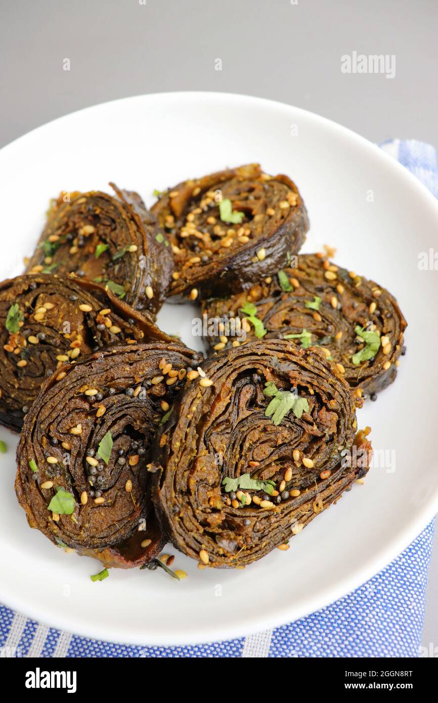 Alu Vadi, Patra, paatra, colocasia leaves roll, Patrode is a popular ...