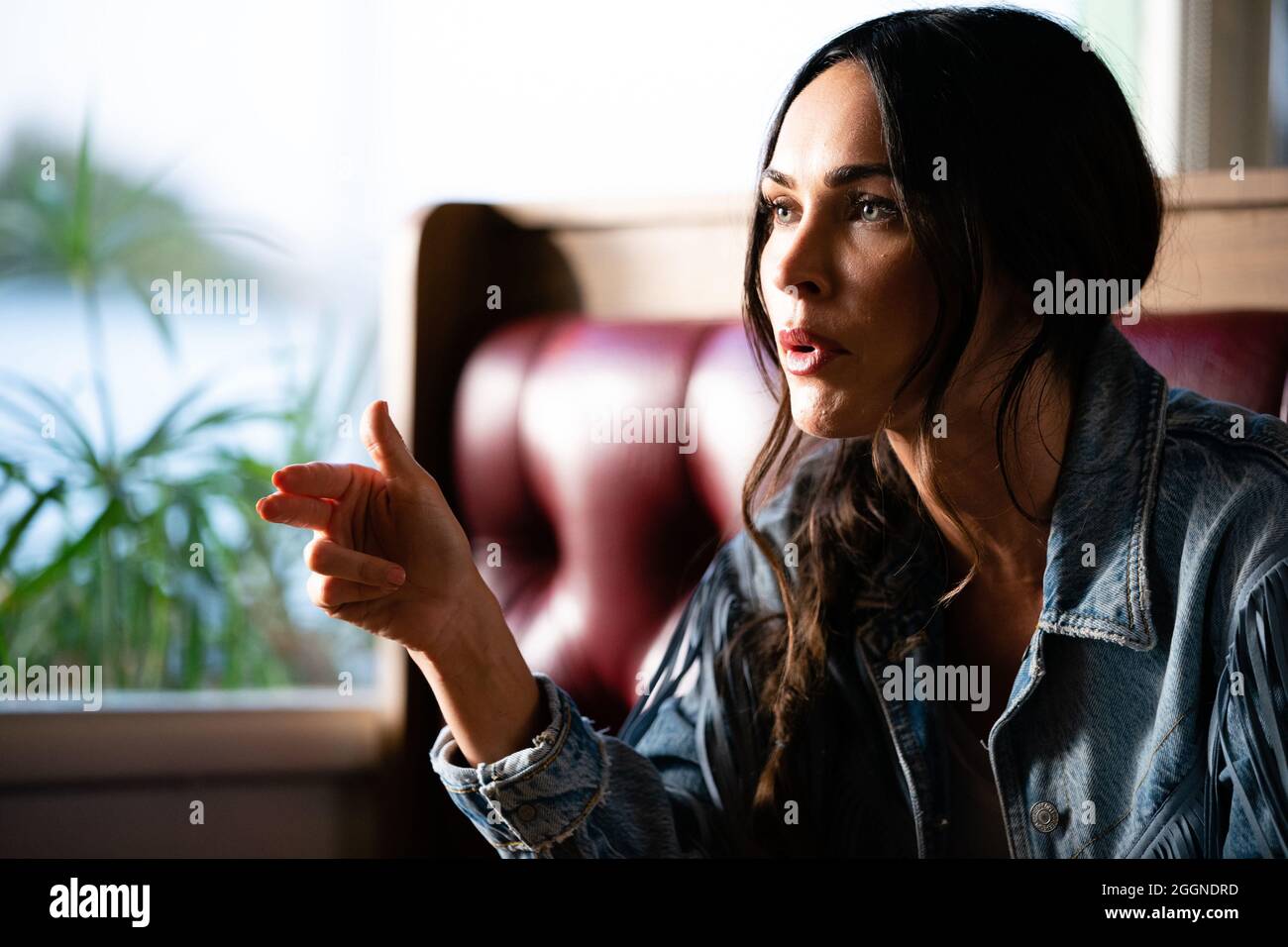 MEGAN FOX in MIDNIGHT IN THE SWITCHGRASS (2021), directed by RANDALL ...