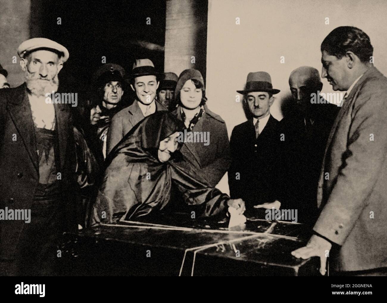 1935 turkish general election hi-res stock photography and images - Alamy