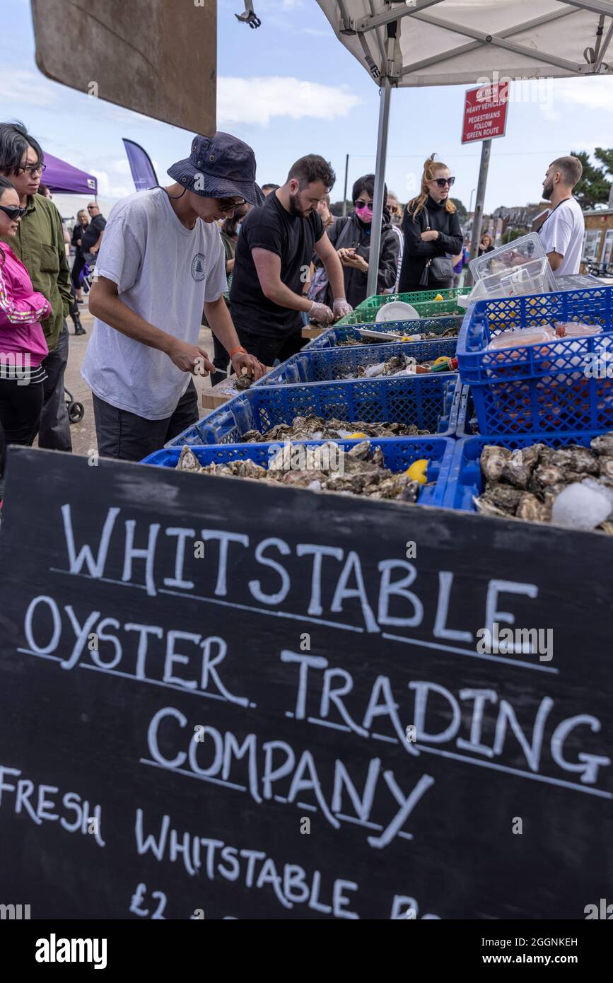 Whitstable Seaside Town On The North Coast Of Kent During The Annual whitstable-seaside-town-on-the-north-coast-of-kent-during-the-annual