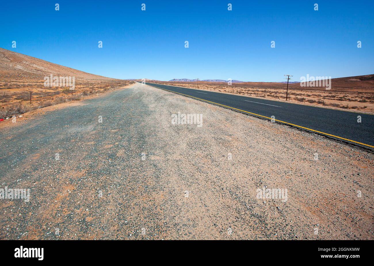 Open stretch road hi-res stock photography and images - Alamy