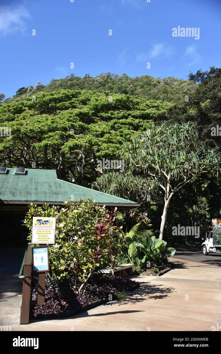 Oahu, HI U.S.A. 6/4&7/2021. Waimea Valley Visitors Center. Waimea ...
