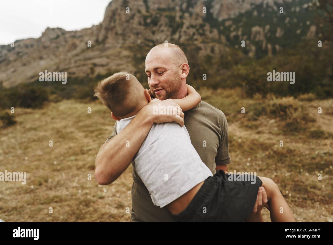 Hug shadow hi-res stock photography and images - Alamy