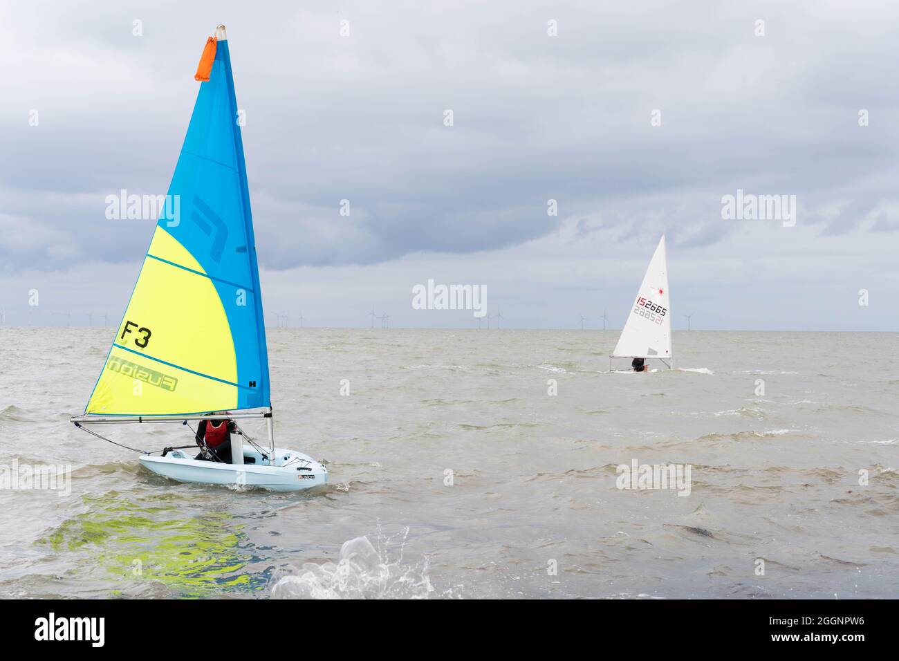 Sailing whistable hi-res stock photography and images - Alamy