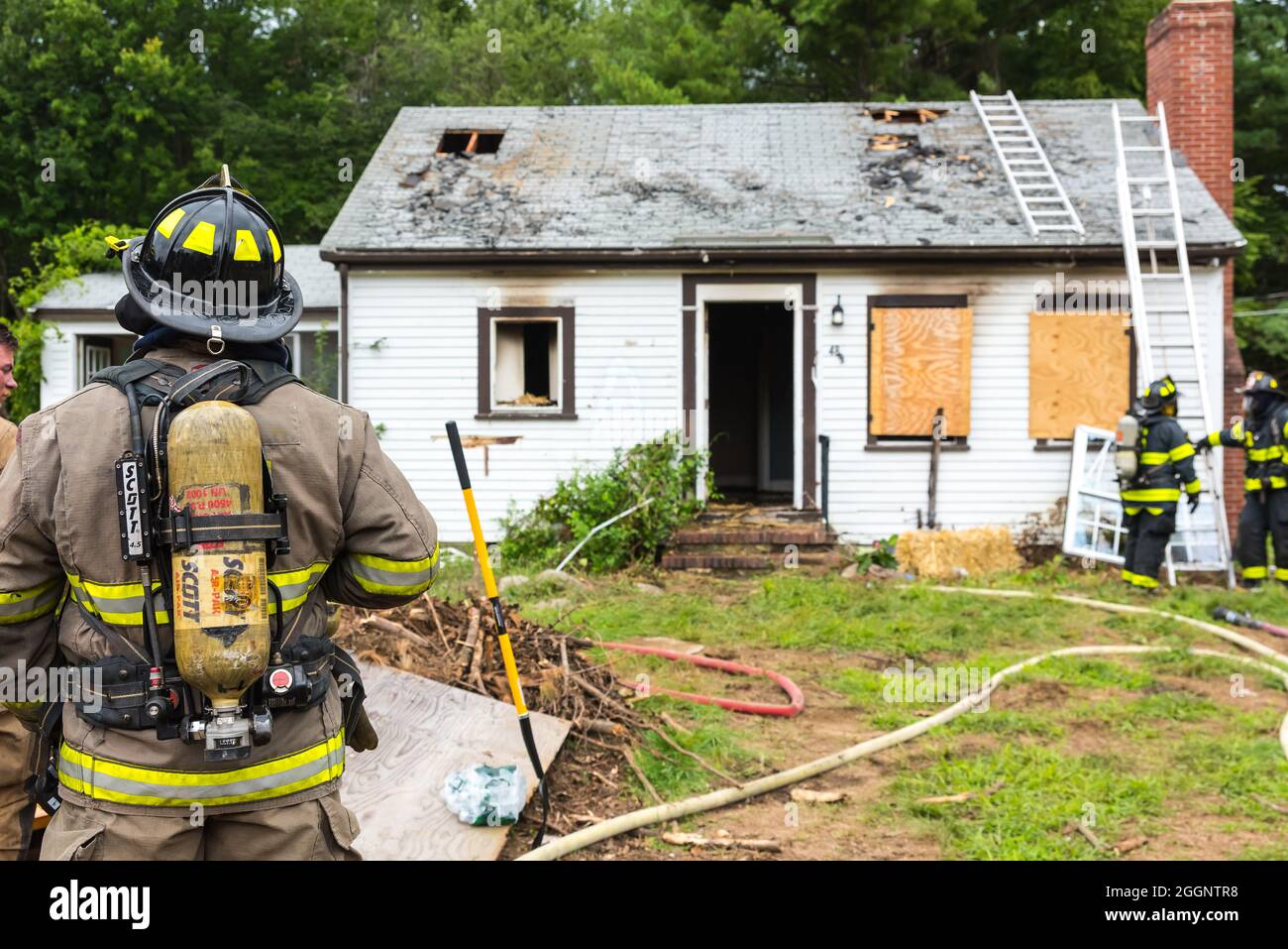 Acton and Stow Fire Departments Live Burn Training with a donated house ...