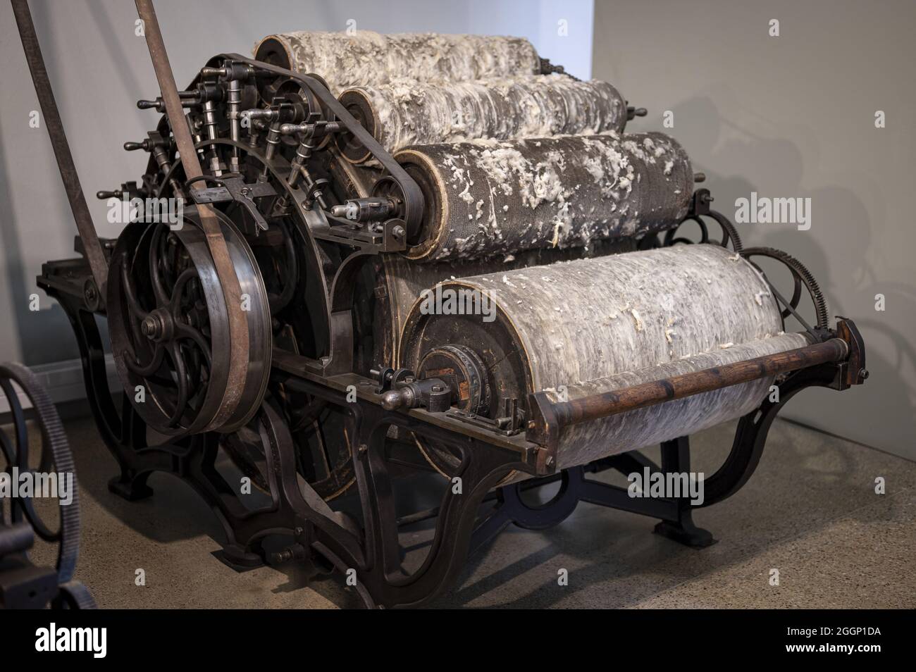 Carding machine hi-res stock photography and images - Alamy