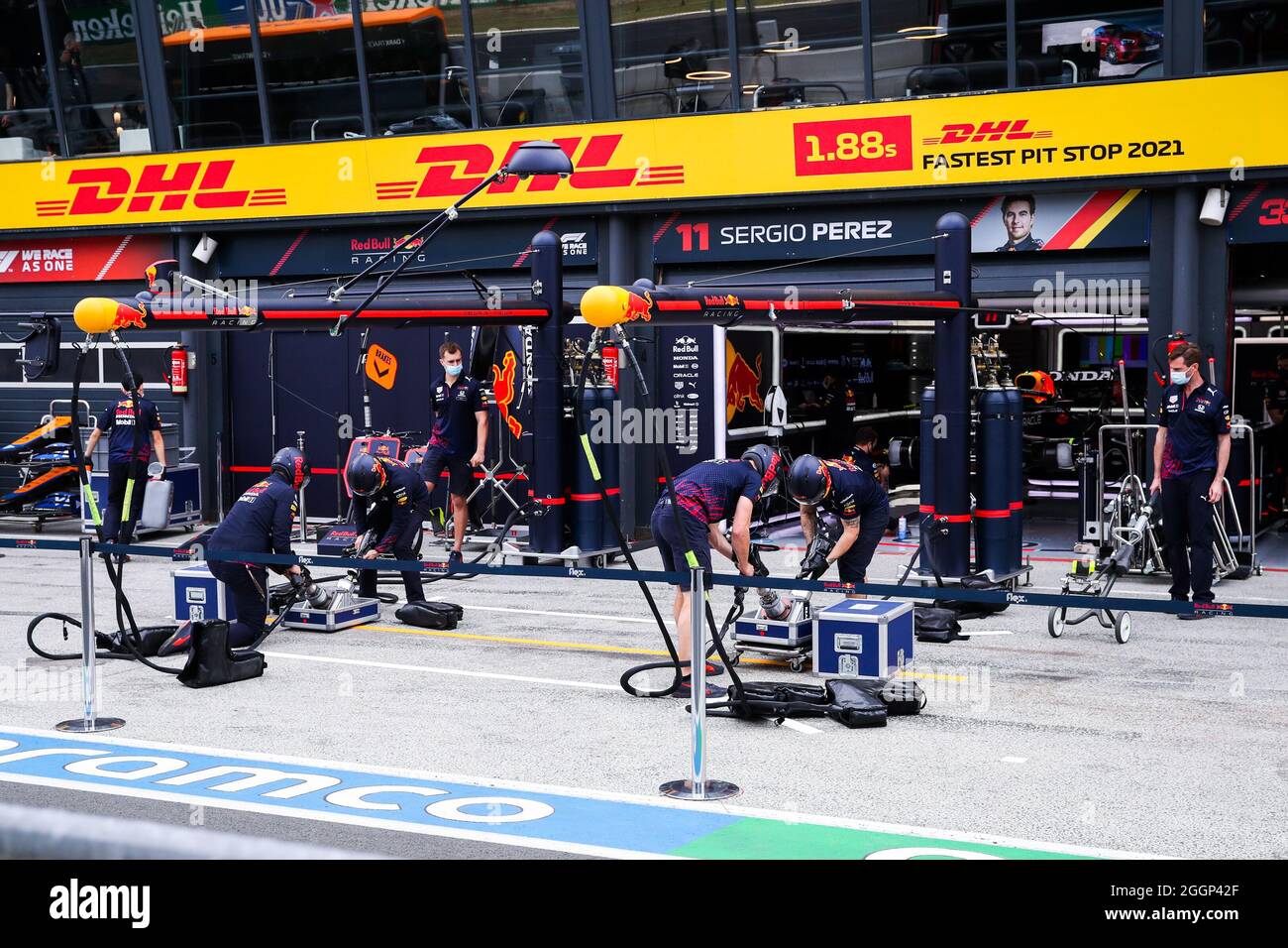 Red bull racing building hi-res stock photography and images - Alamy