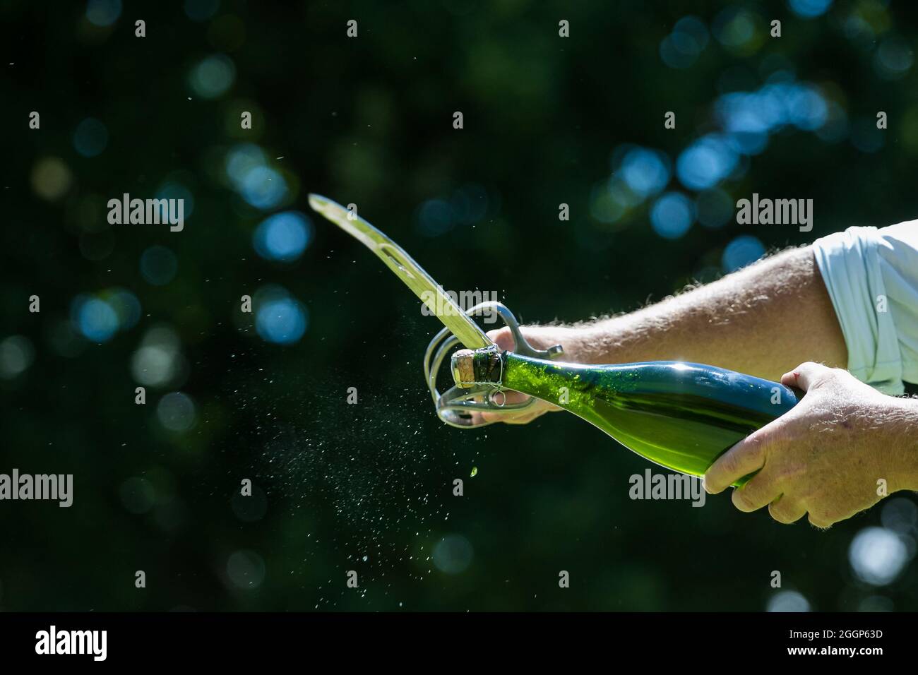 Sabrage wine hi-res stock photography and images - Alamy