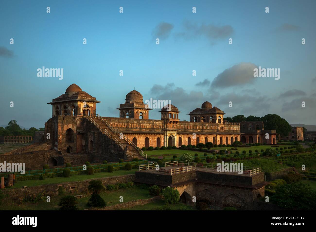 Jahaz Mahal royal complex, Mandu, Madhya Pradesh, India Stock Photo - Alamy