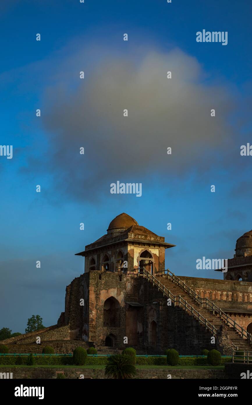Jahaz Mahal royal complex, Mandu, Madhya Pradesh, India Stock Photo - Alamy