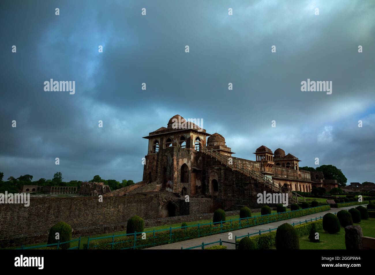 Jahaz Mahal royal complex, Mandu, Madhya Pradesh, India Stock Photo - Alamy