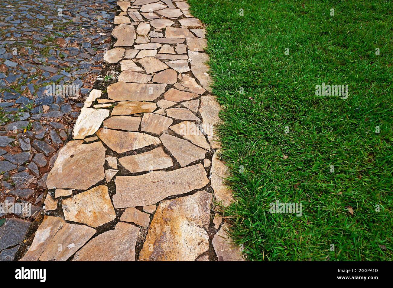 Pathway path structure hi-res stock photography and images - Alamy