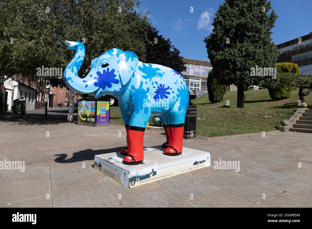 Wellyphant by Sarah Roberts; Worcester's Big Parade; Summer 2021 ...