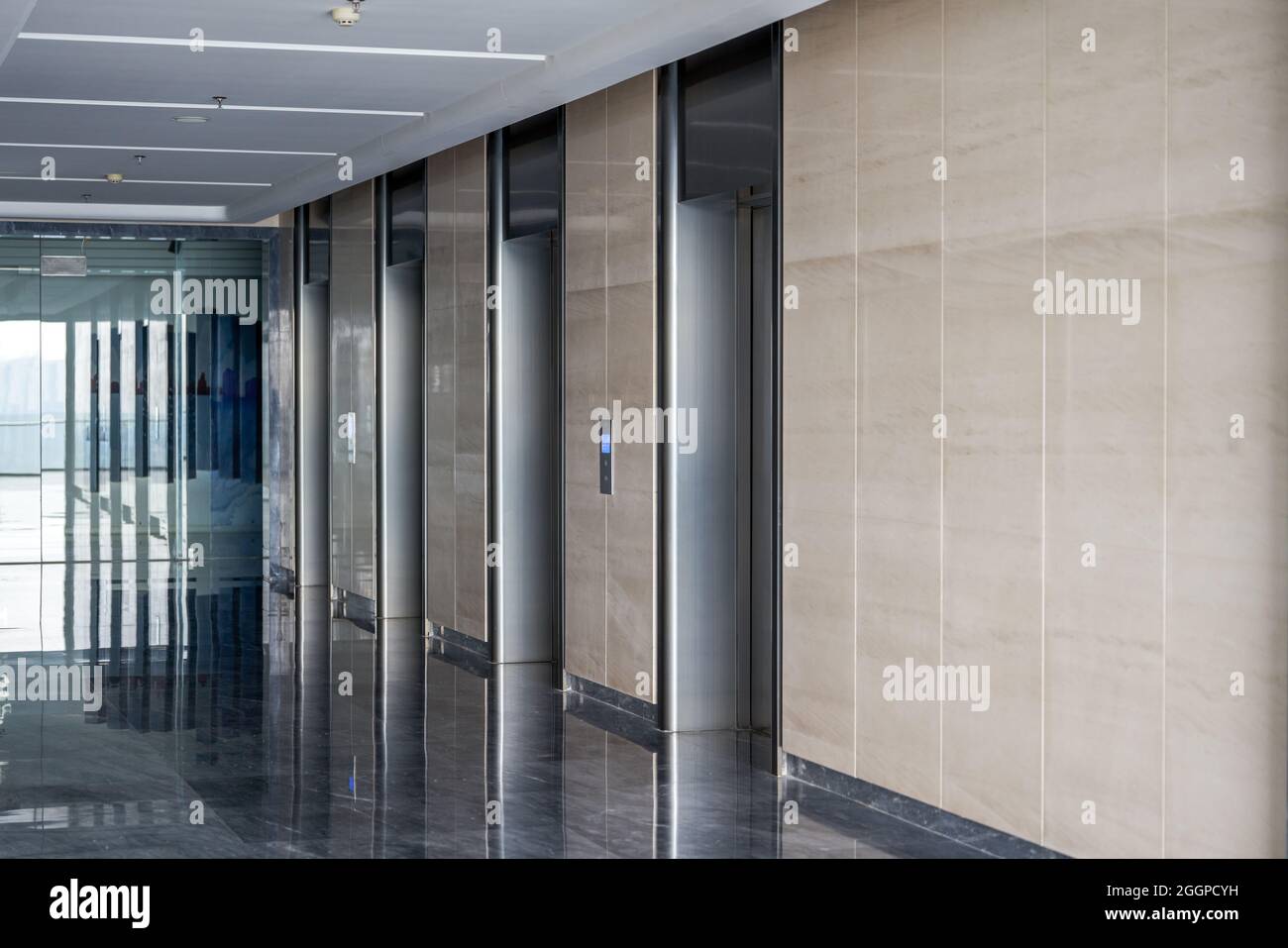 Elevator hall environment in office building Stock Photo - Alamy