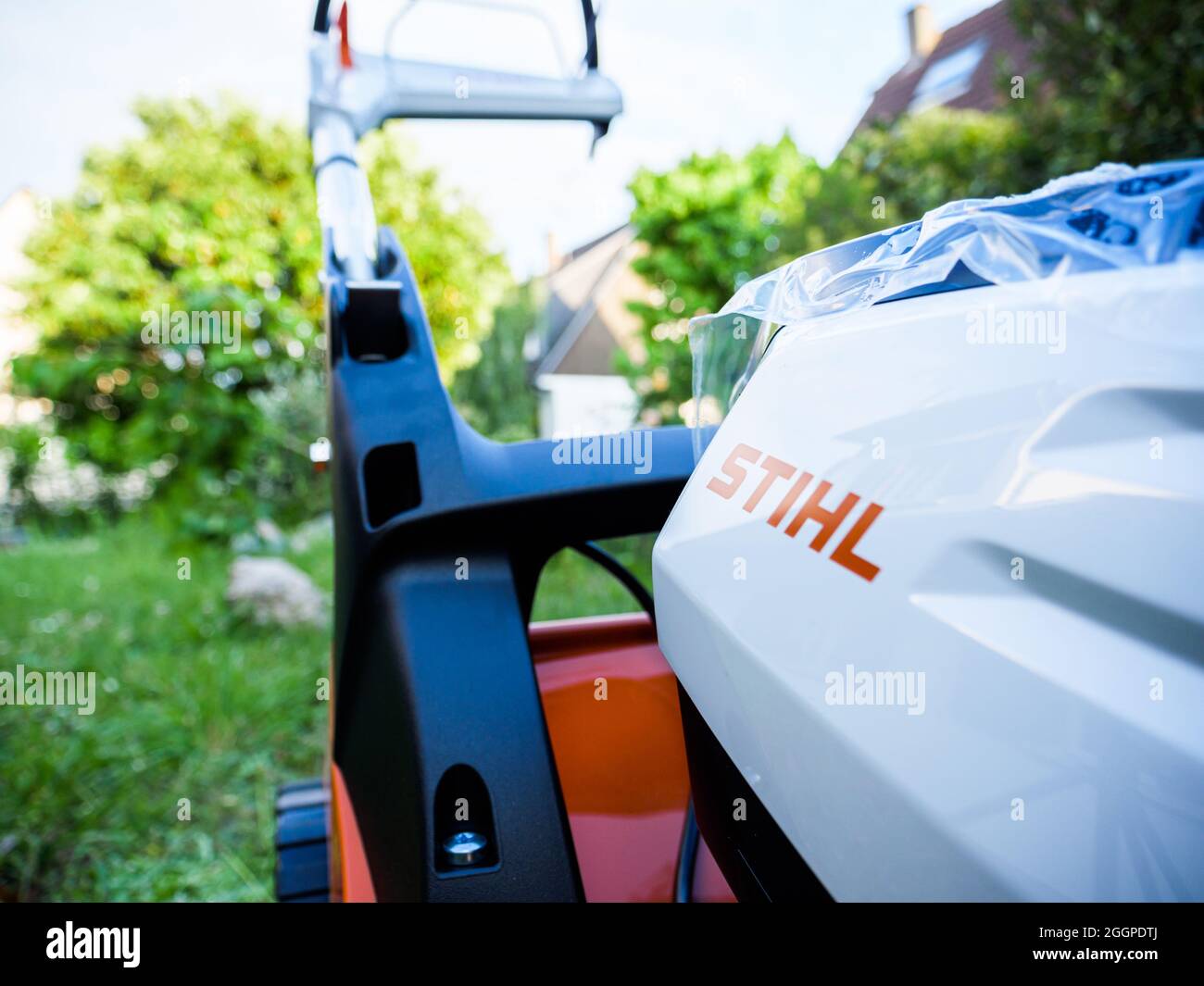 Stihl logotype hi-res stock photography and images - Alamy
