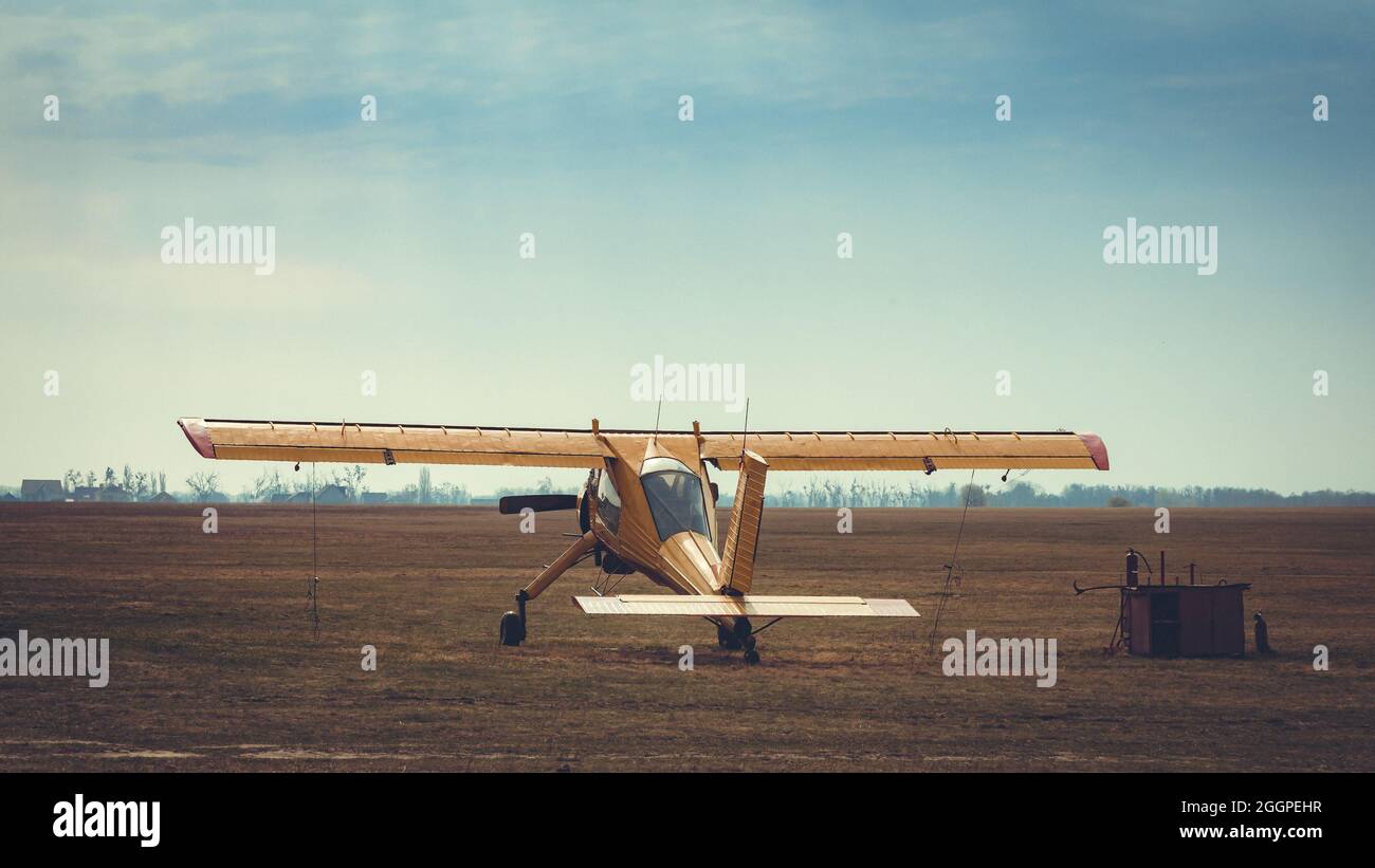 Vintage jet plane cockpit hi-res stock photography and images - Alamy