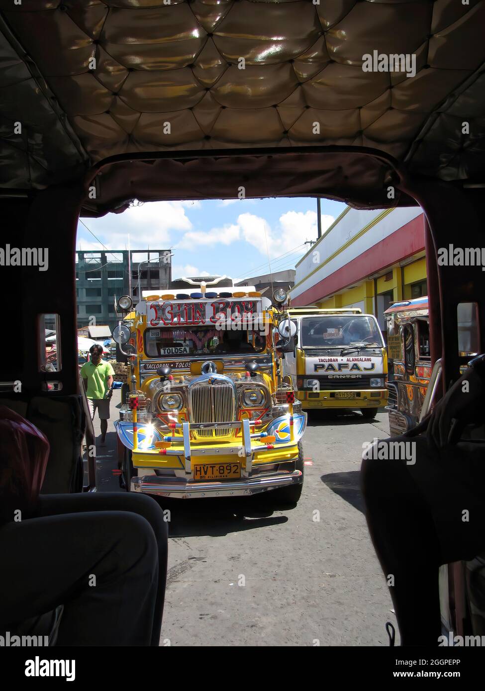 Traditional jeepneys hi-res stock photography and images - Alamy