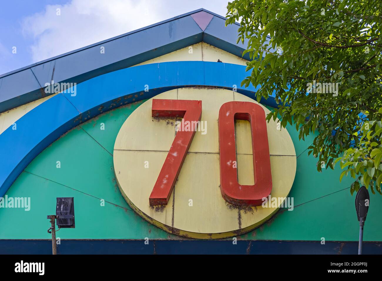 Building number seven hi-res stock photography and images - Alamy