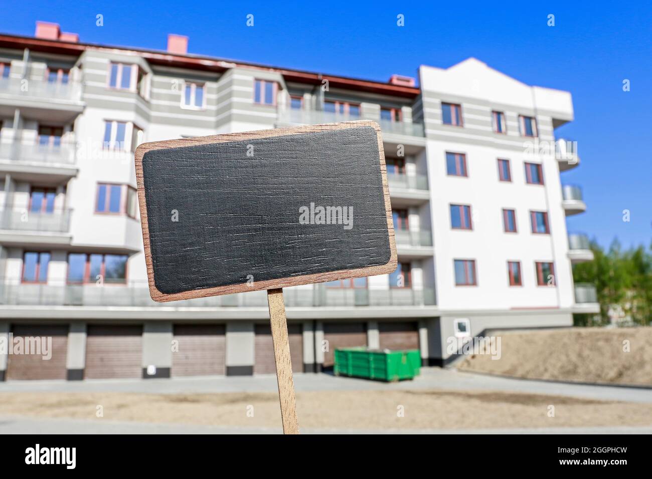 Blackboard label apartment building hi-res stock photography and images ...