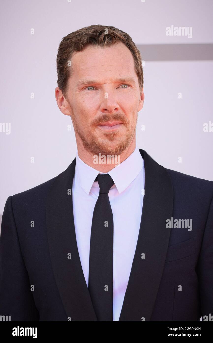 Benedict Cumberbatch walking the red carpet for the premiere screening ...