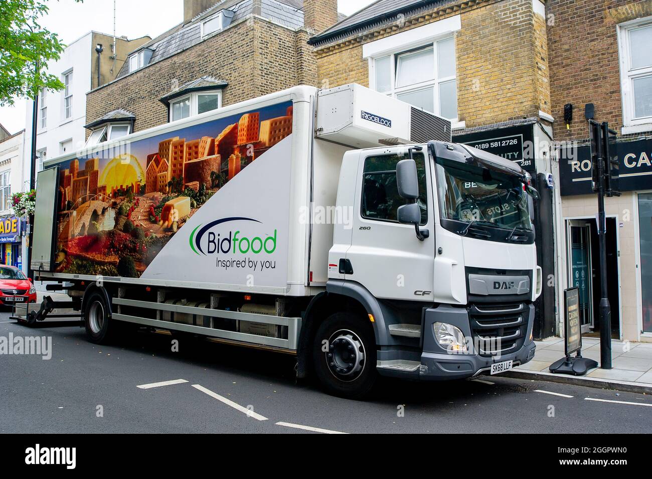 Bidfood lorry hi-res stock photography and images - Alamy