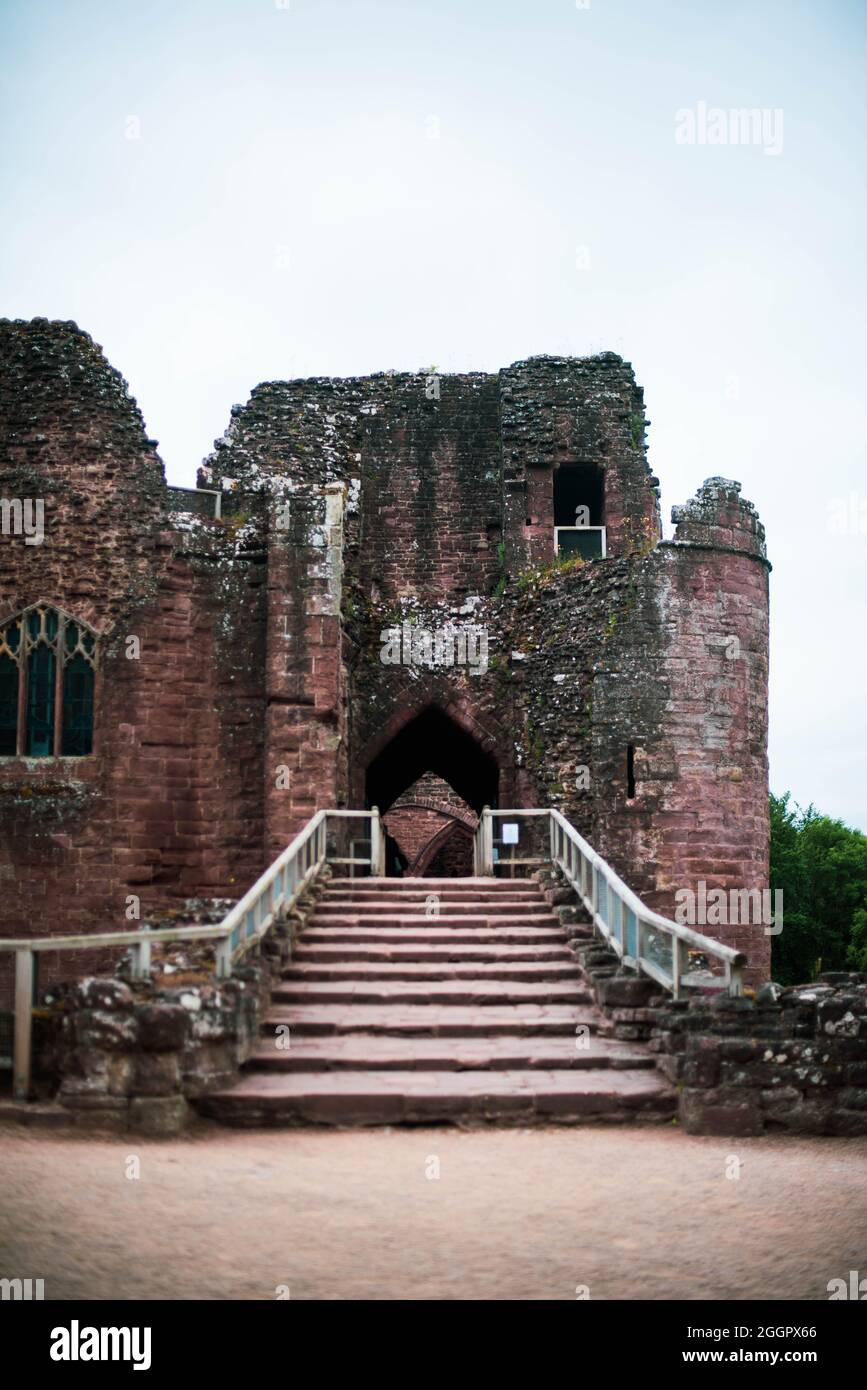 Goodrich Castle, Summer 2021 Stock Photo - Alamy
