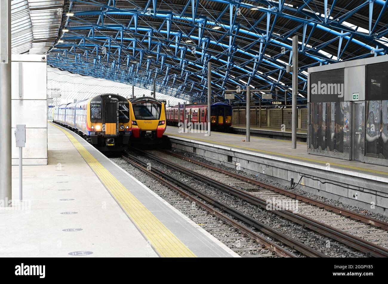 Trains at London waterloo station on 2 Sept 2021 Stock Photo - Alamy