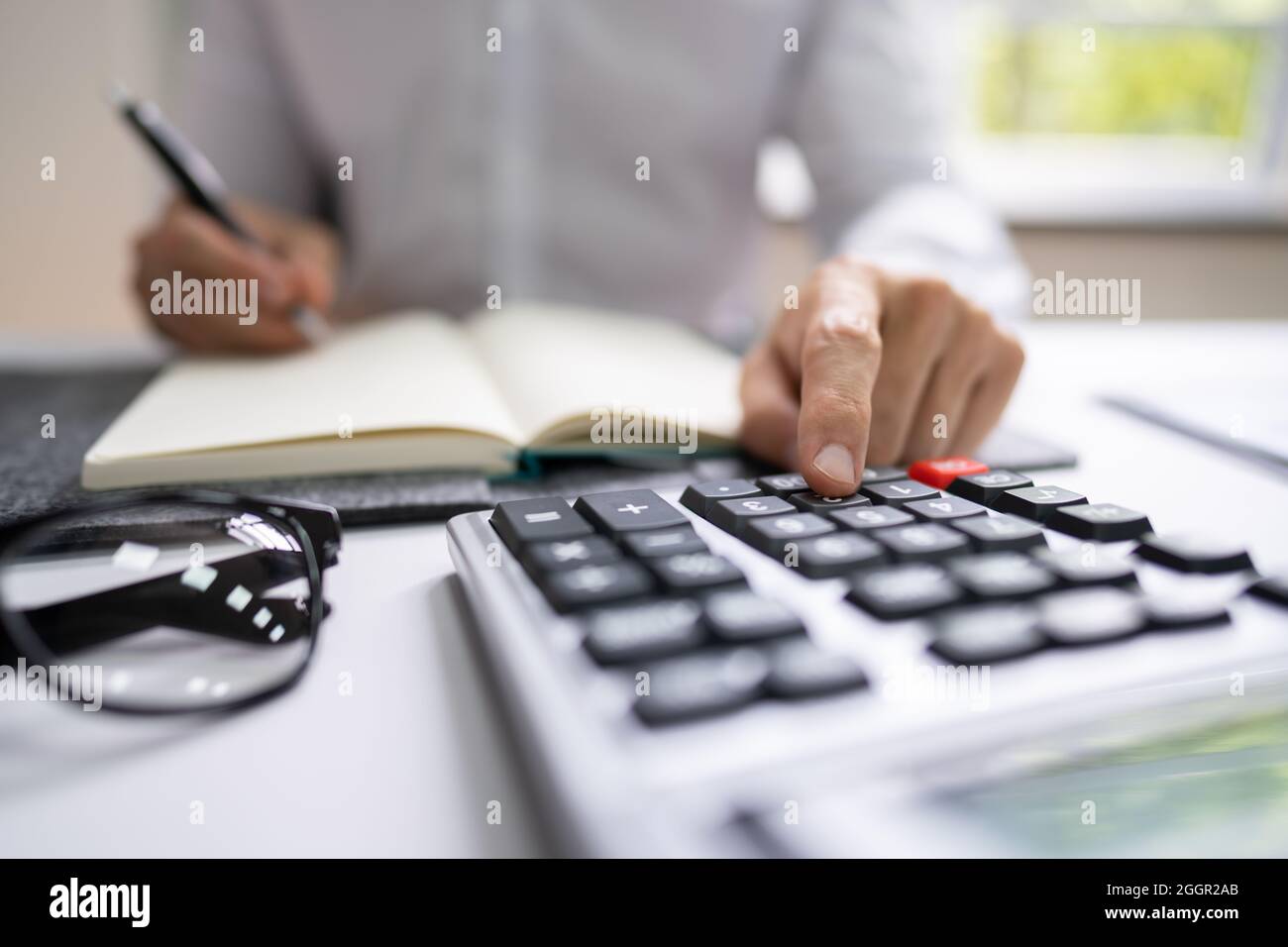 Finance paperwork hi-res stock photography and images - Alamy