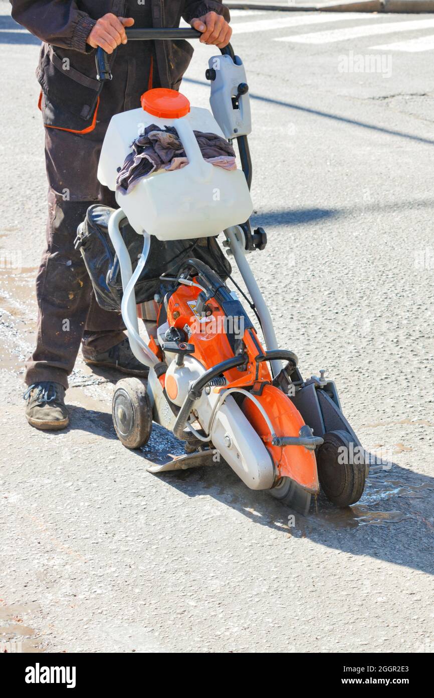 Asphalt road cutter hi-res stock photography and images - Alamy