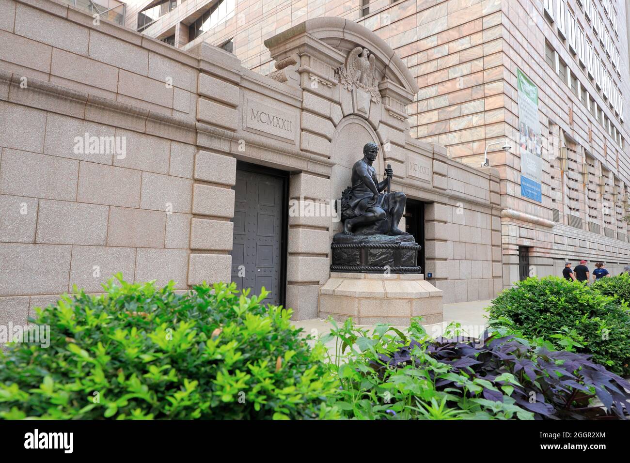 Fourth district federal reserve bank hi-res stock photography and ...