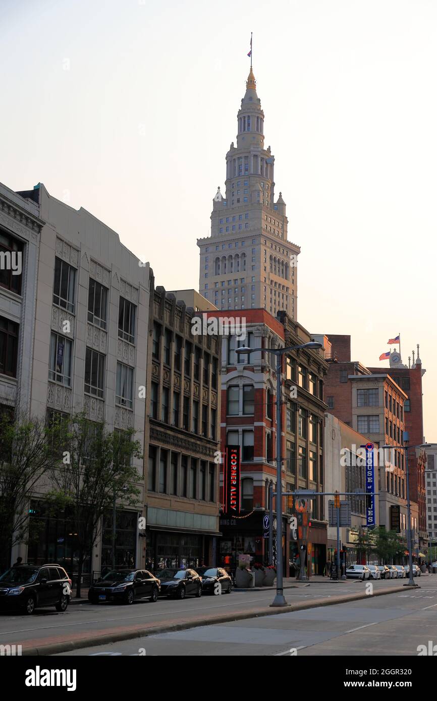 Terminal tower residence hi-res stock photography and images - Alamy