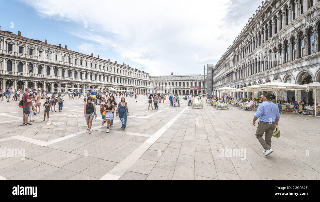 VENICE, ITALY - AUGUST 02, 2021: St Mark's Square, Italian: Piazza San ...