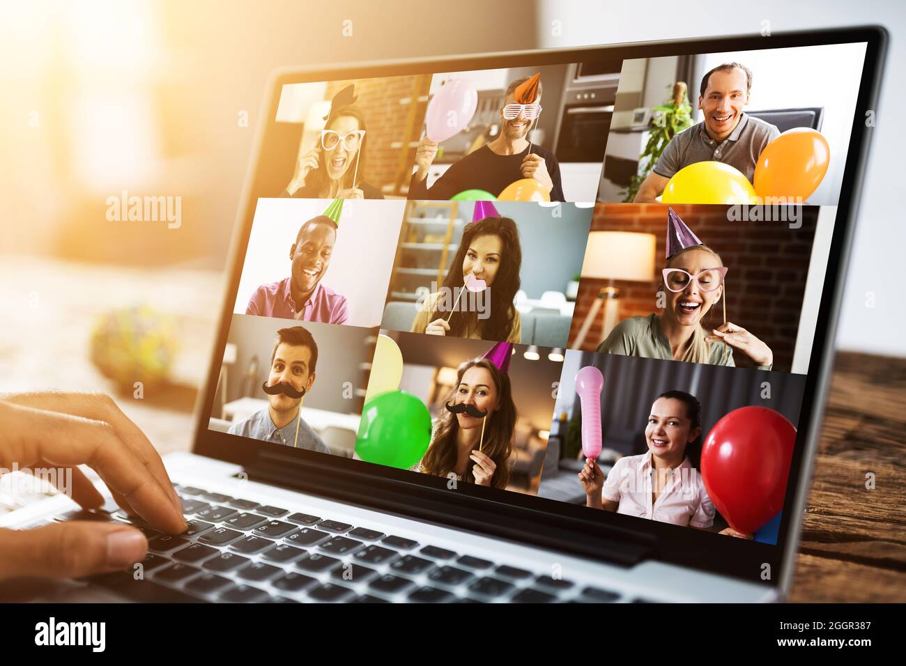 Virtual celebration hi-res stock photography and images - Alamy