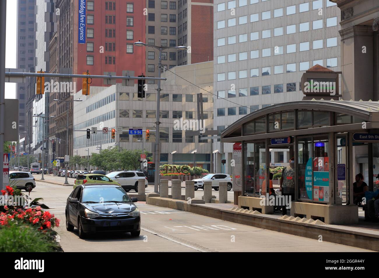 Downtown cleveland street hi-res stock photography and images - Alamy