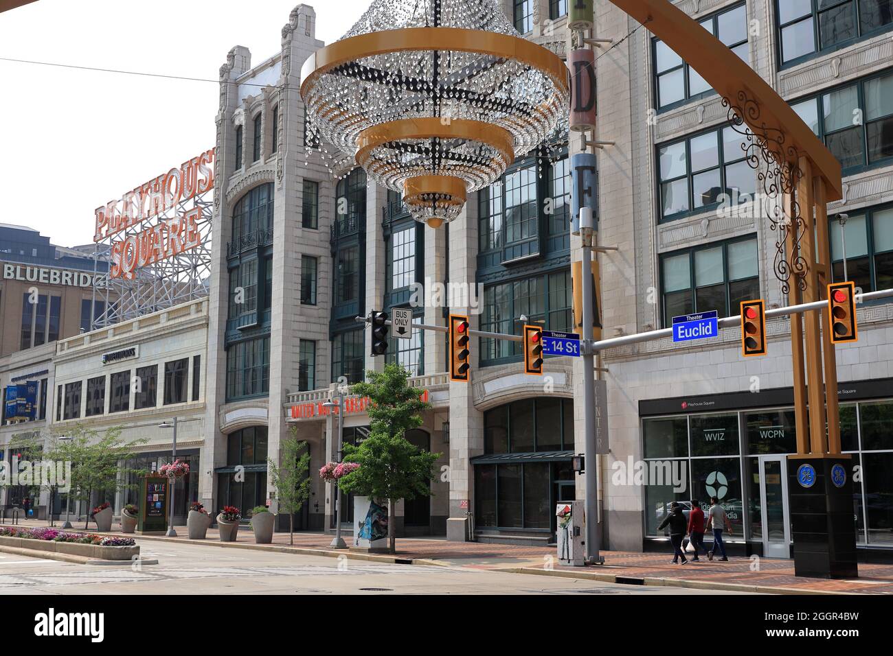 Downtown cleveland ohio neighborhood hi-res stock photography and ...
