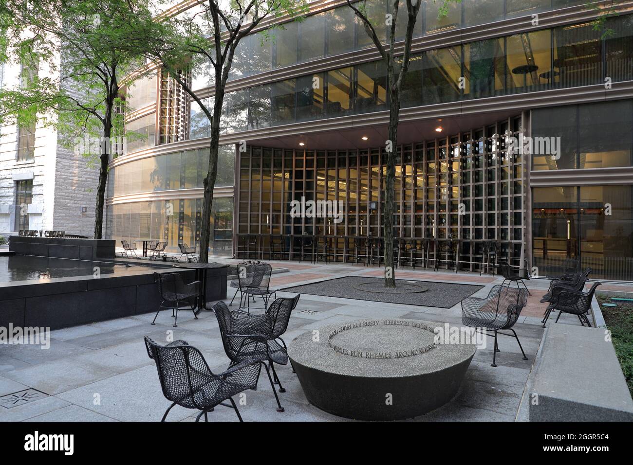 Eastman Reading Garden of Cleveland Public Library in downtown ...