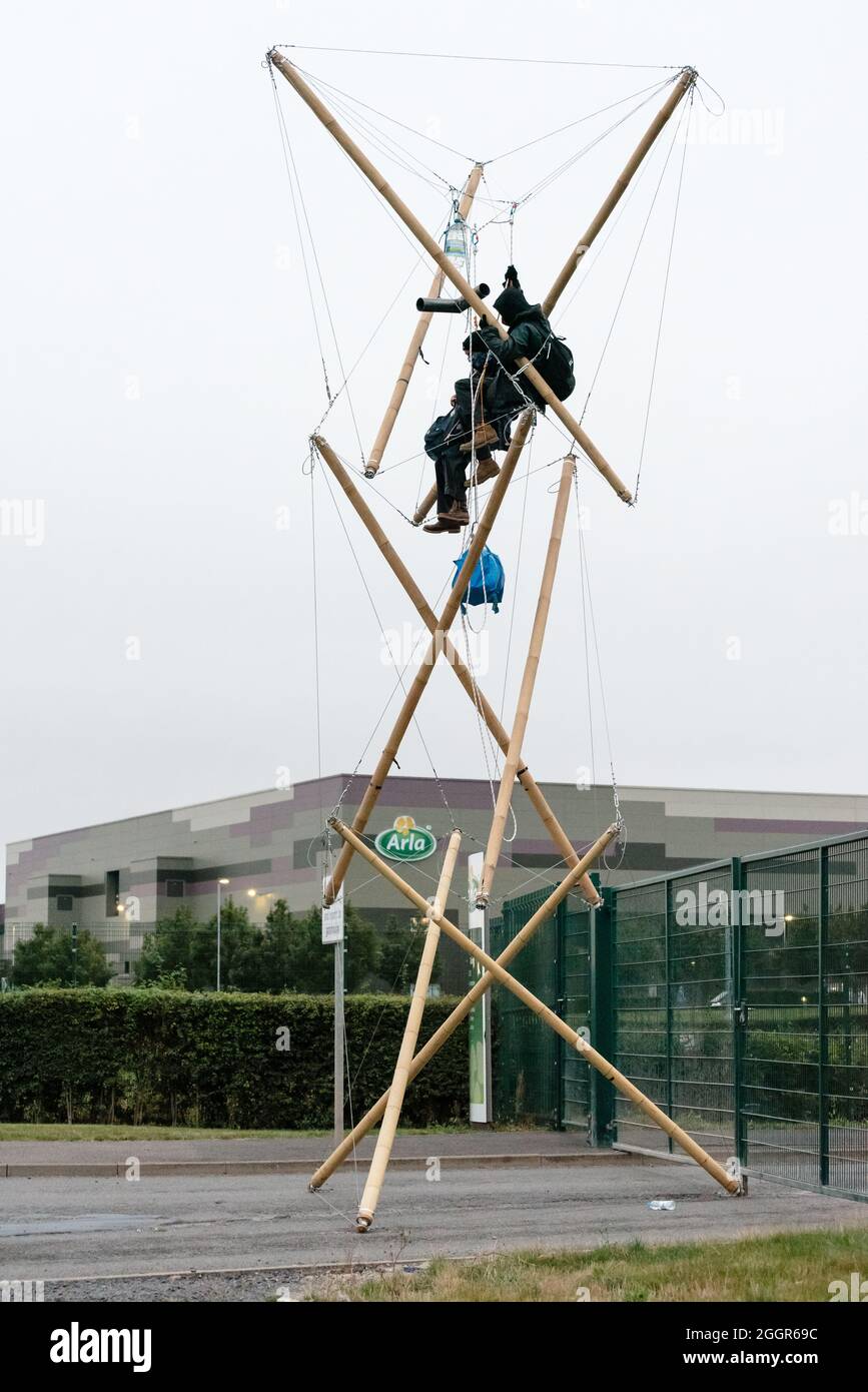 Aylesbury, UK. 31 August 2021. Animal Rebellion blockaded the entrance ...