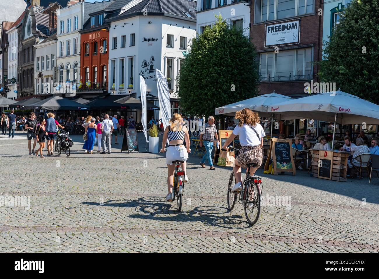 Tourism in flanders hi-res stock photography and images - Alamy